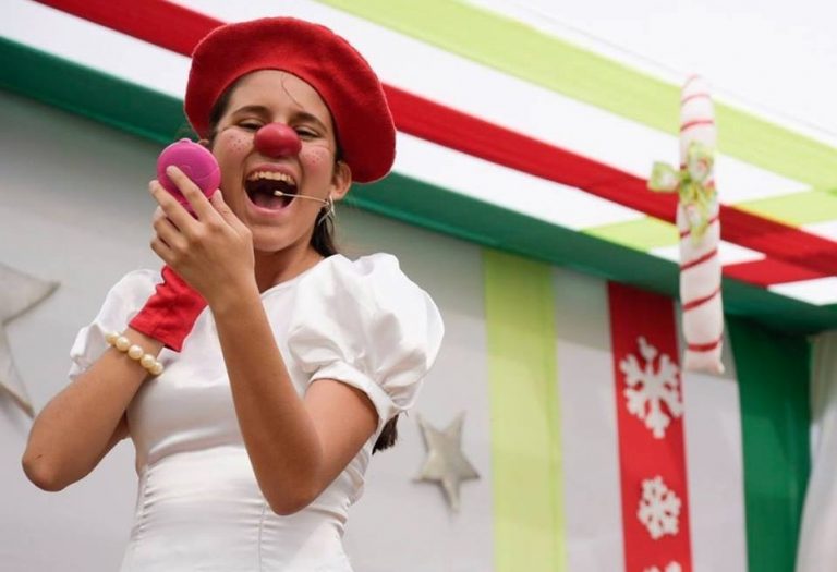 Gabriela Rentería: "El teatro es vida, así de simple y complejo a la vez"