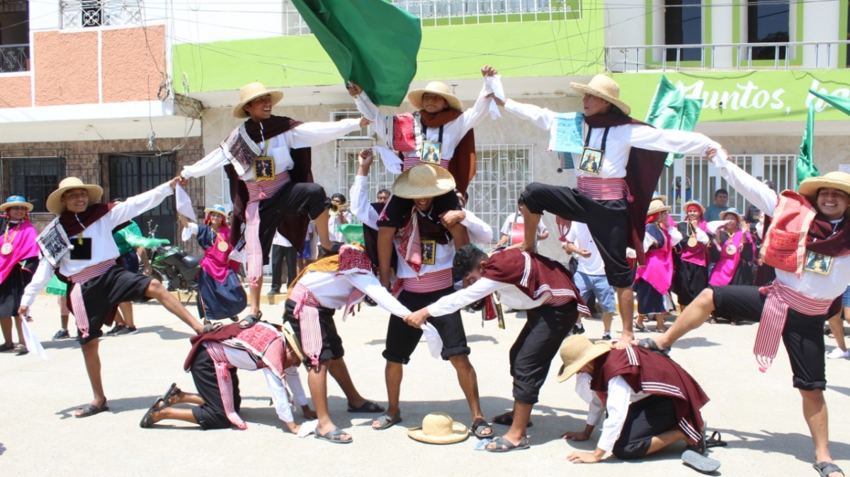 Castilla | Color y alegría en el concurso de Yunzas - Carnaval 2020