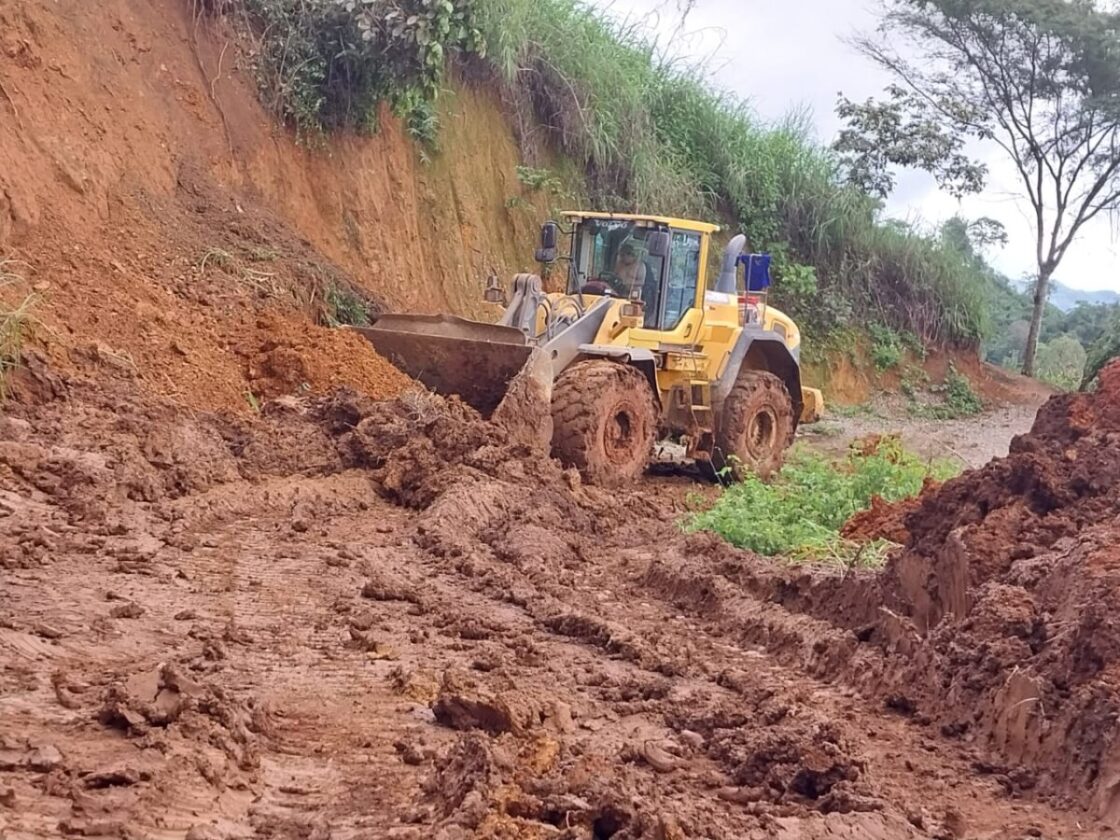 Abrirán vía alterna que conectará los distritos de El Faique ...